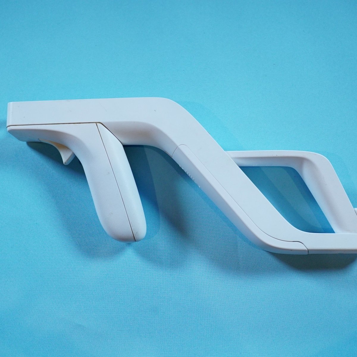 Original Wii Zapper (OEM - Used) – Retro Island Gaming