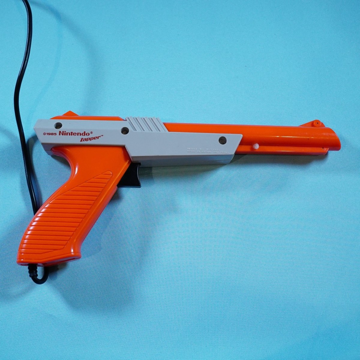 Original Zapper Gun for NES (OEM - Used) – Retro Island Gaming